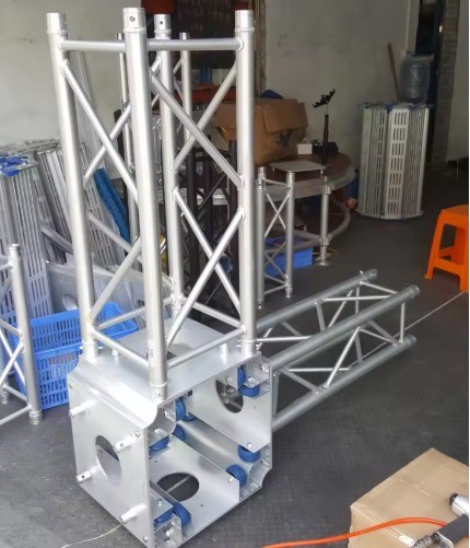 Silver Outdoor Stage Truss Easy Disassemble Aluminum Layer Truss For ...